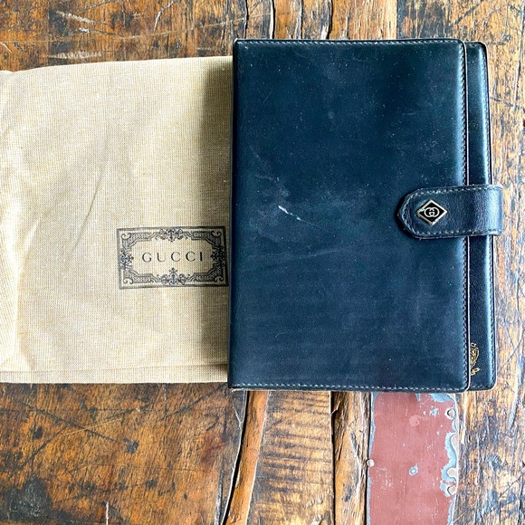 Gucci | Other | Authentic Gucci Vintage Leather Day Planner Cover With ...